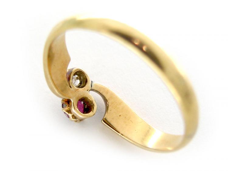 Diamond & Ruby Twist Ring (12 Z) | The Antique Jewellery Company