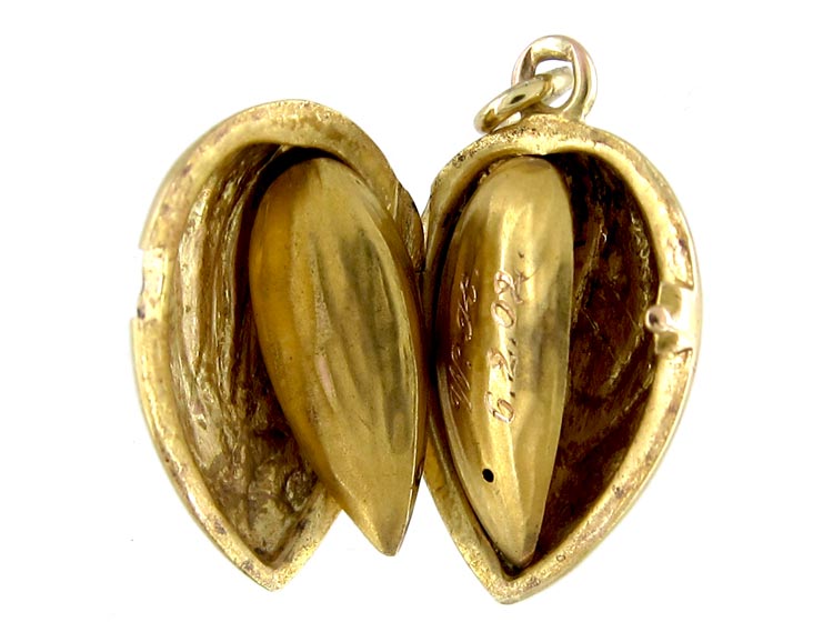 Almond Charm (367C) | The Antique Jewellery Company