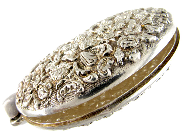 Large Silver Victorian Shell Design Locket (476C) | The Antique ...