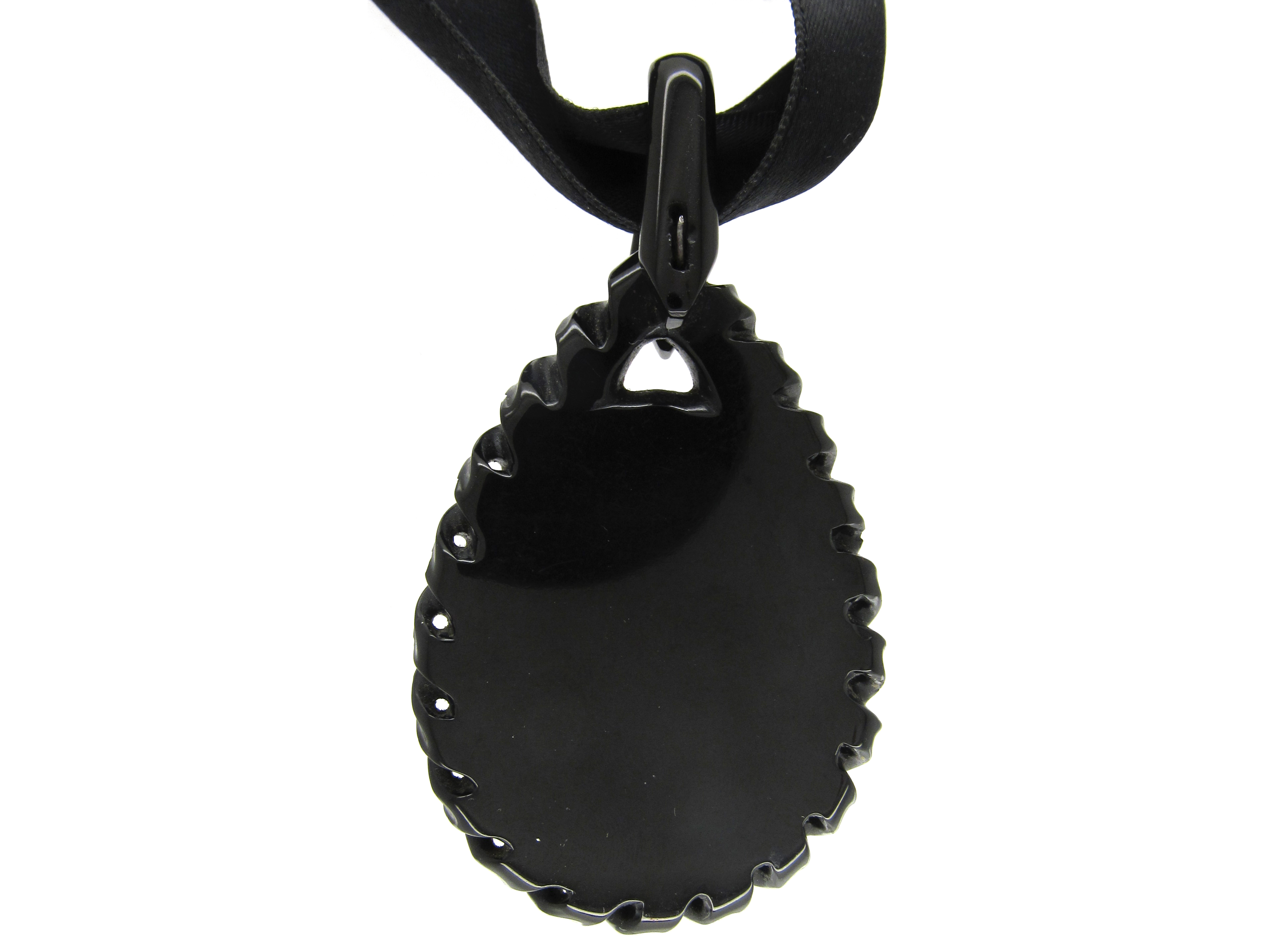 Carved Whitby Jet Pendant (358E) | The Antique Jewellery Company