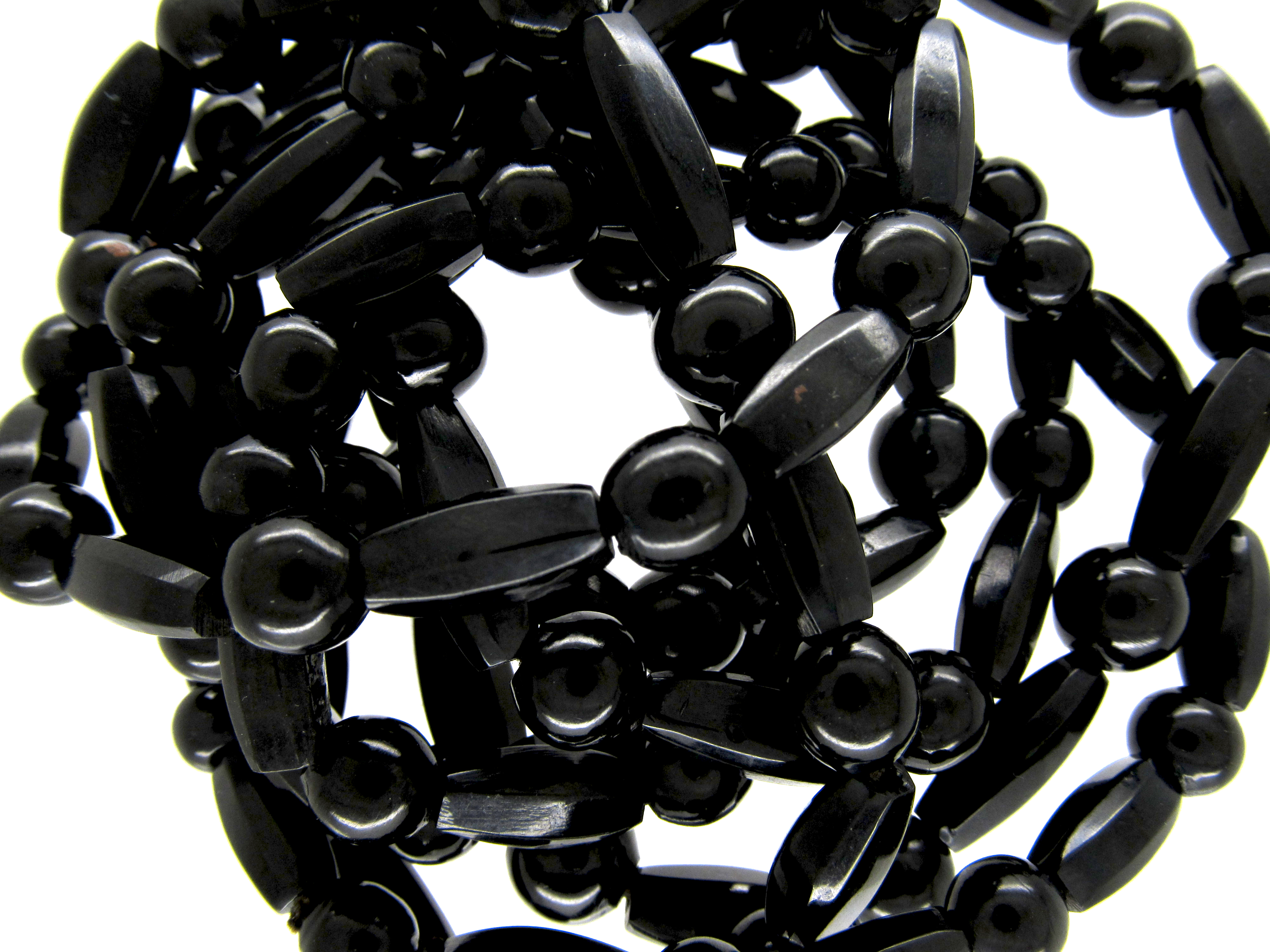 Victorian Jet Long Chain | AJC - AUS