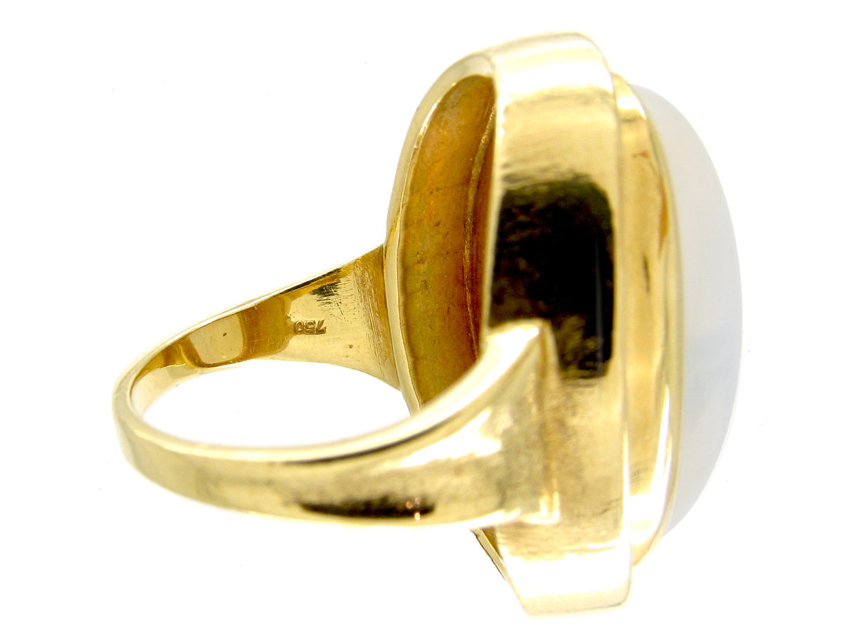 Large Gold Moonstone Ring (609E) | The Antique Jewellery Company
