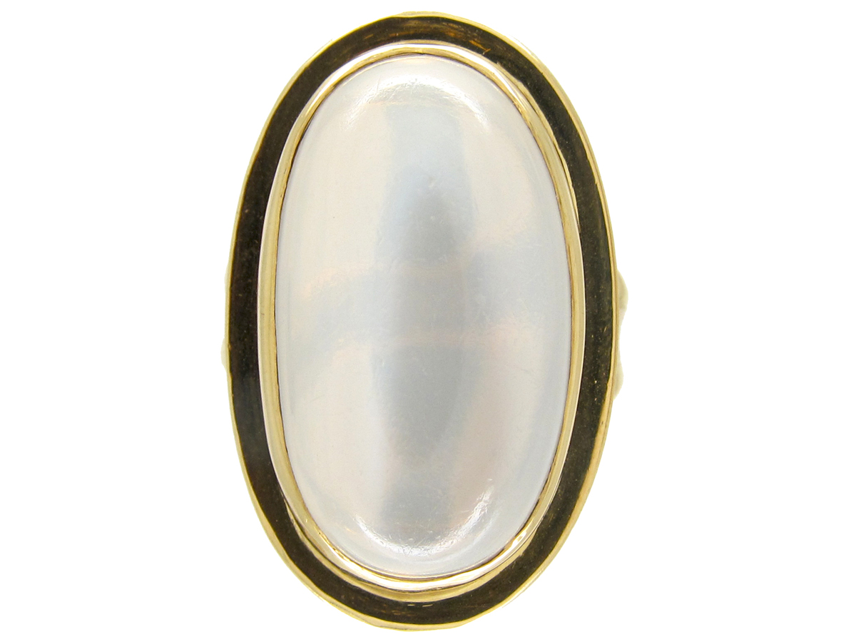 Large Gold Moonstone Ring (609E) | The Antique Jewellery Company