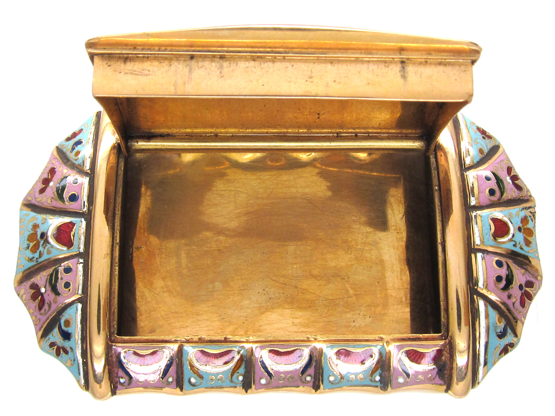 Early 19th Century Swiss Enamel Gold Box (732F) | The Antique Jewellery ...