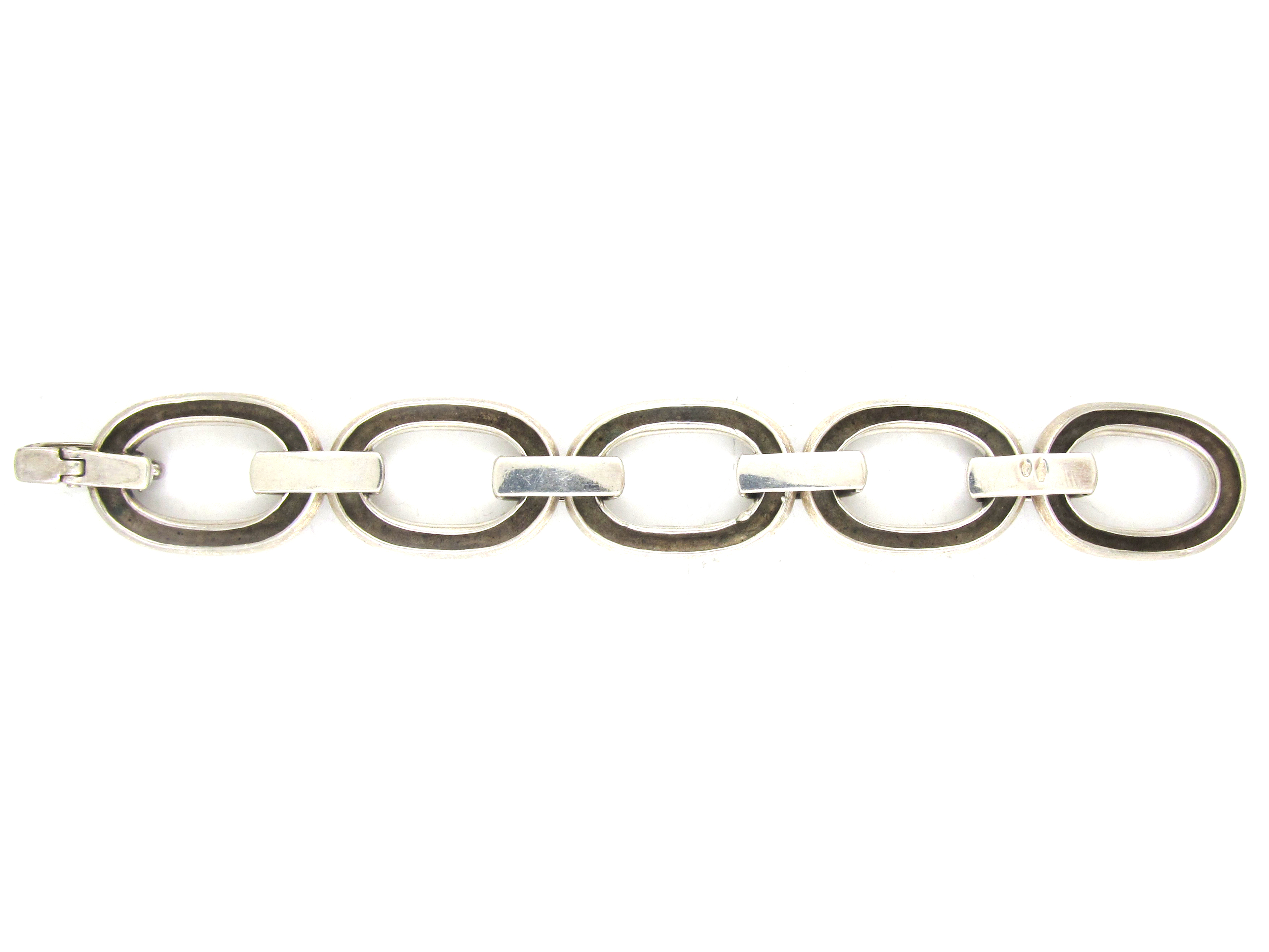 Silver Large Circle Link Bracelet (665/F) | The Antique Jewellery Company