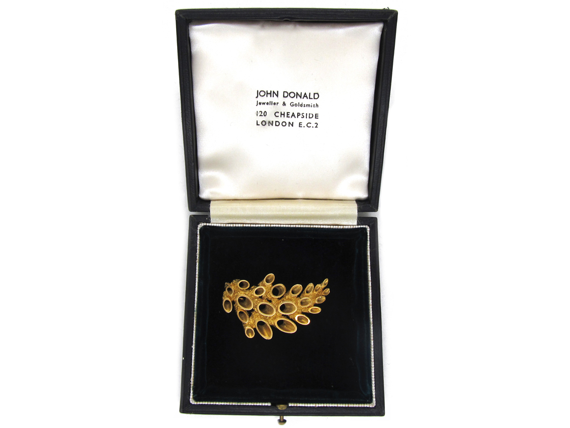18ct Gold Brooch by John Donald (696F) | The Antique Jewellery Company