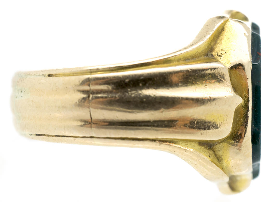 Victorian 18ct Gold Signet Ring Set With a Shield Shaped Bloodstone ...