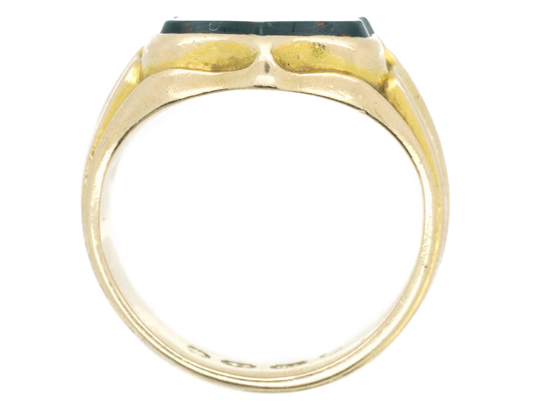 Victorian 18ct Gold Signet Ring Set With a Shield Shaped Bloodstone ...