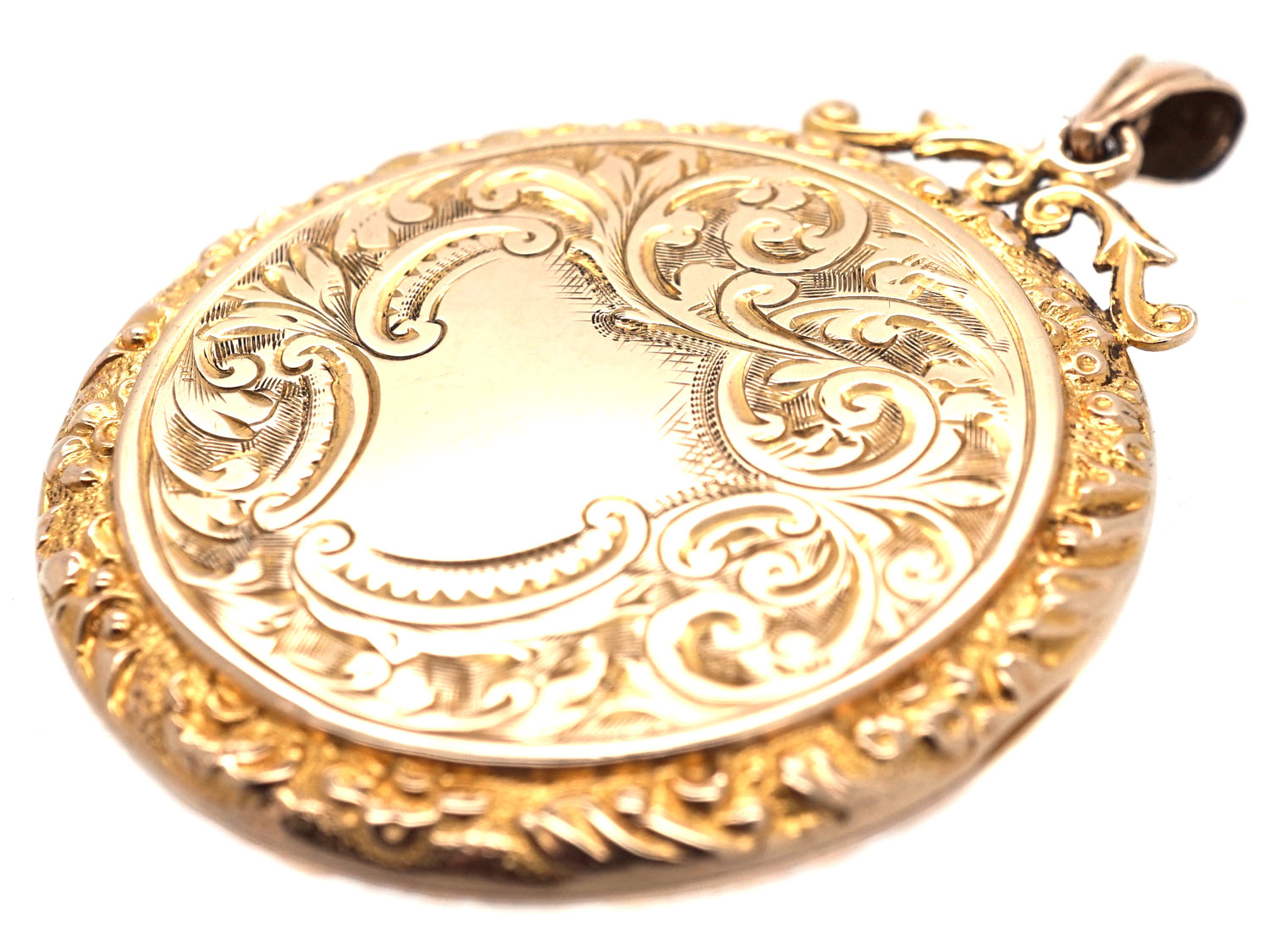 9ct Gold Large Round Locket Pendant (820G) | The Antique Jewellery Company
