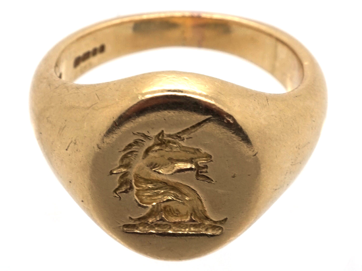 18ct Gold Signet Ring Retailed by Cartier with Unicorn Intaglio (854G ...