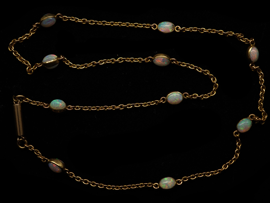 Edwardian 15ct Gold & Opal Chain (625H) | The Antique Jewellery Company
