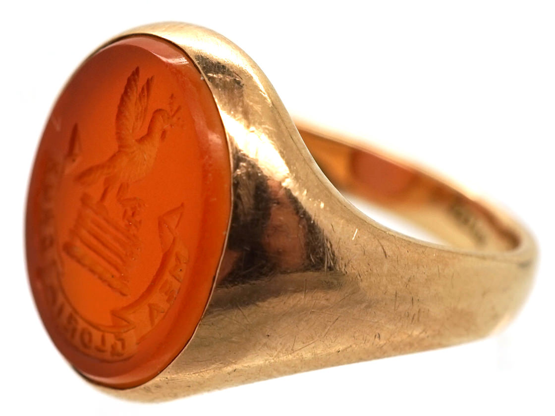 9ct Gold & Carnelian Intaglio with Crest Signet Ring (531K) | The ...