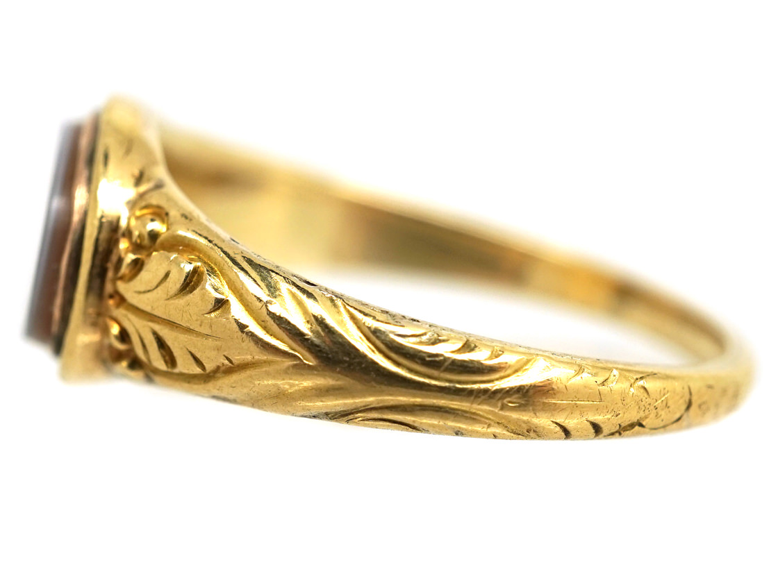 18ct Gold Early Victorian Signet Ring Set with a Carnelian (229/O ...