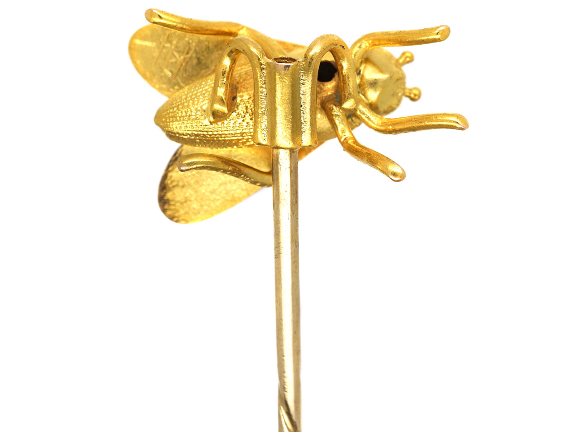 Victorian 15ct Gold Tie Pin of a Bee (155M) | The Antique Jewellery Company