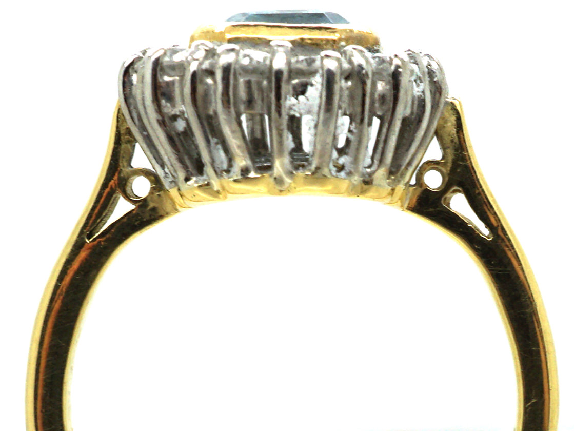 18ct Gold, Octagonal Aquamarine & Diamond Cluster Ring (251M) | The Antique Jewellery Company