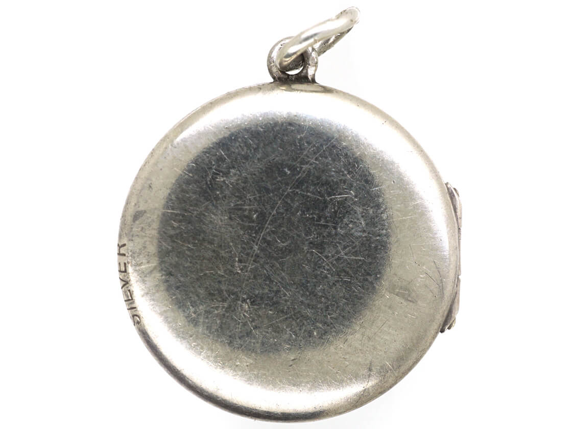 Round Silver Engraved Locket (700M) | The Antique Jewellery Company