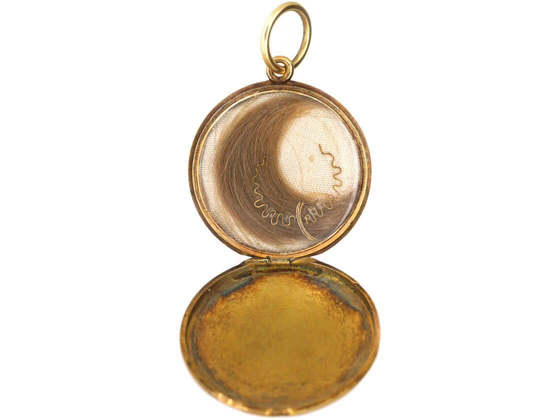 Georgian 18ct Gold Round Locket (966M) | The Antique Jewellery Company