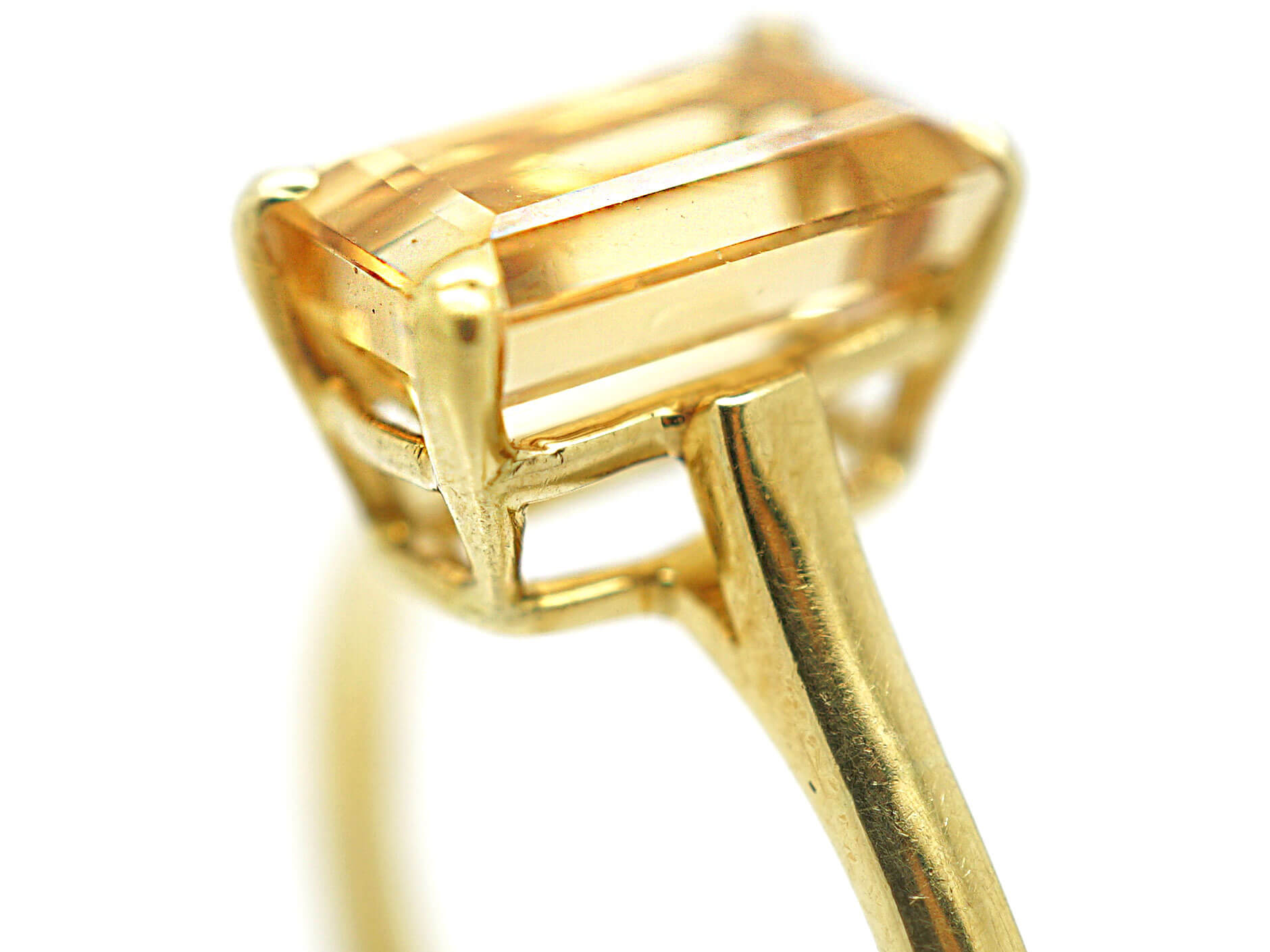 18ct Gold Rectangular Shaped Topaz Ring (336N) | The Antique Jewellery ...