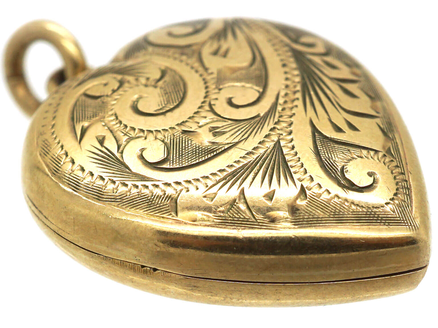 9ct Gold Heart Shaped Locket with Scroll Engraved Detail (366N) | The ...