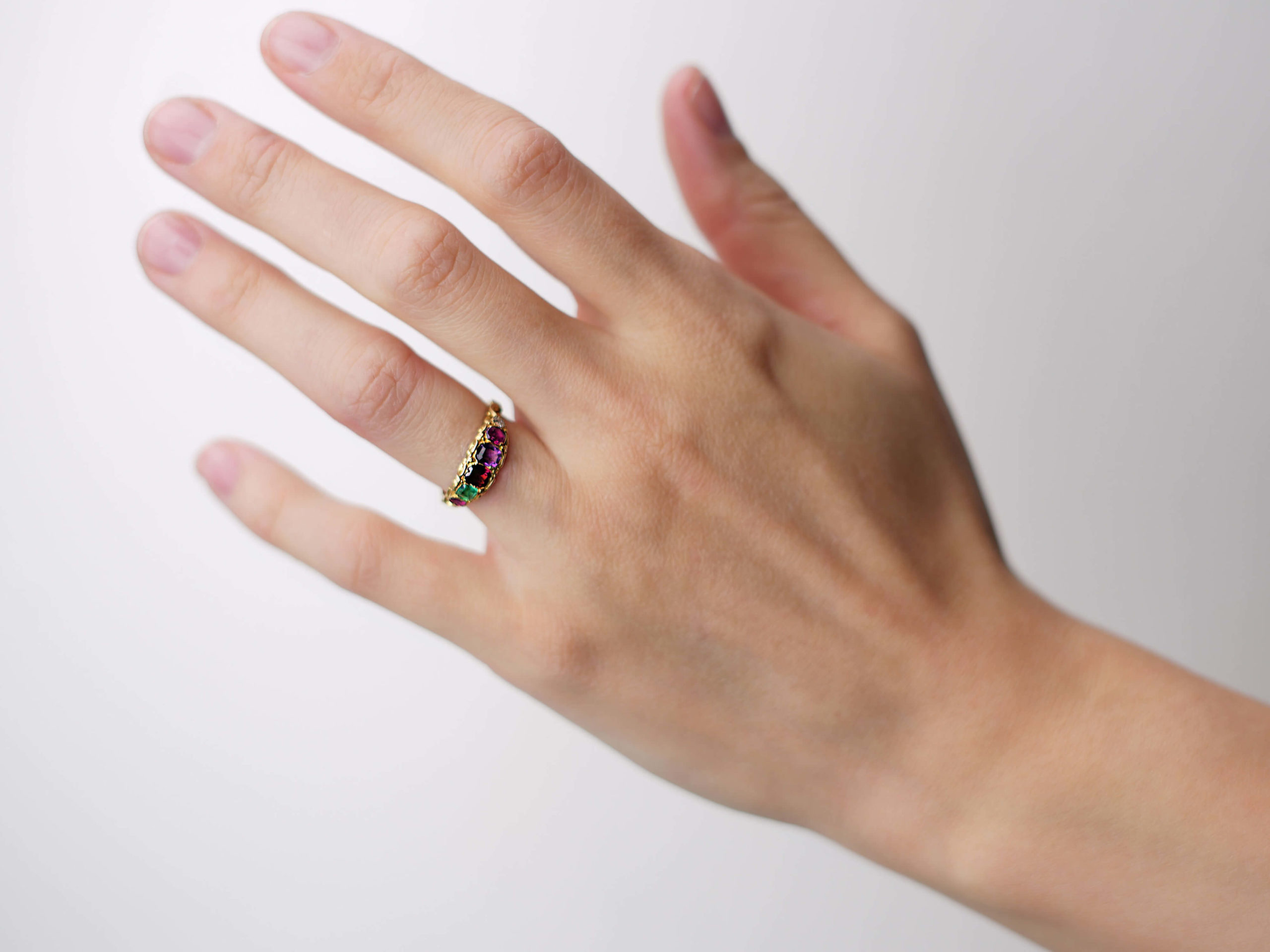 Regency 15ct Gold Regard Ring (566N) | The Antique Jewellery Company