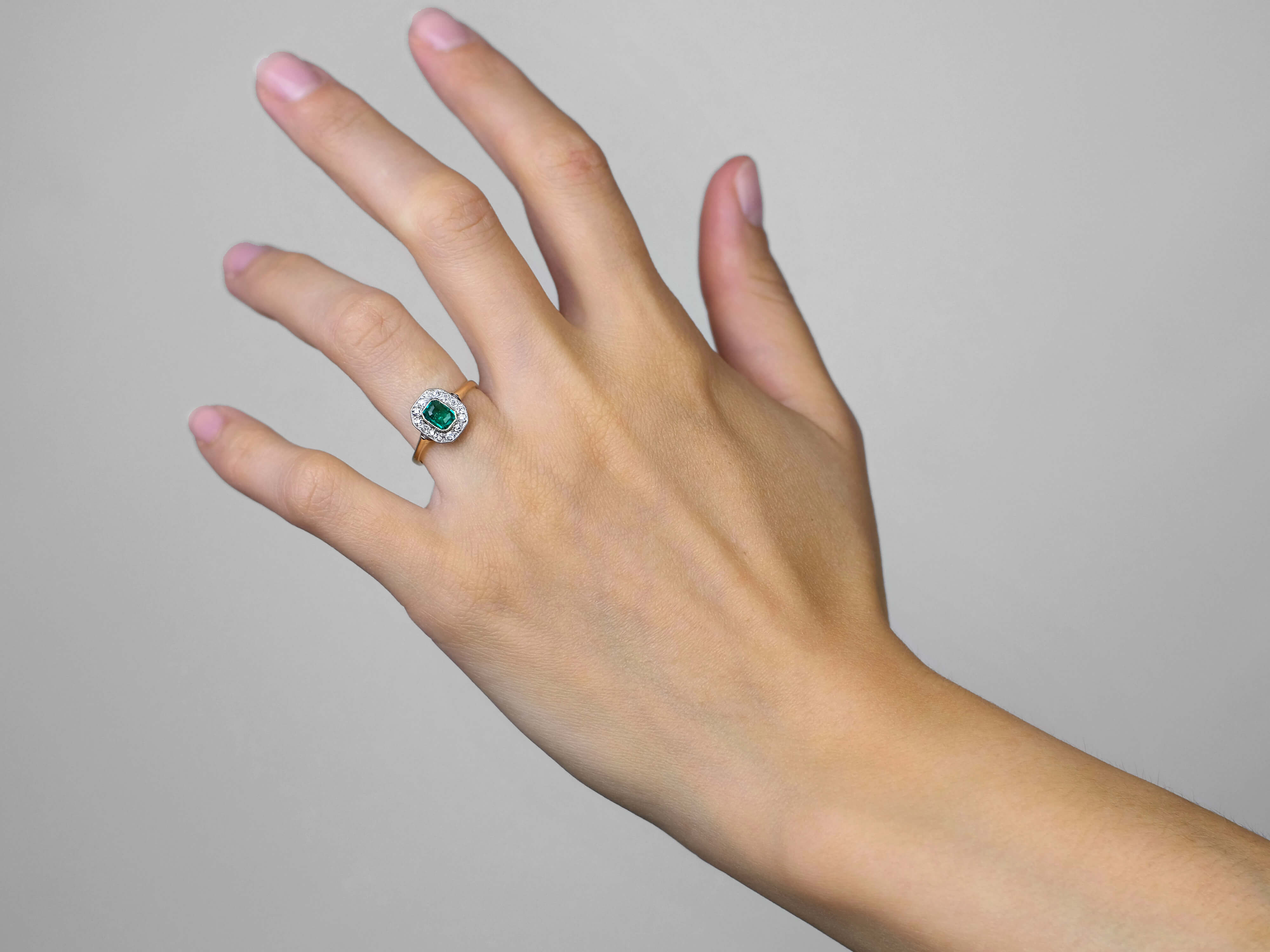 Art Deco 18ct Gold & Platinum, Emerald & Diamond Octagonal Shaped Ring ...