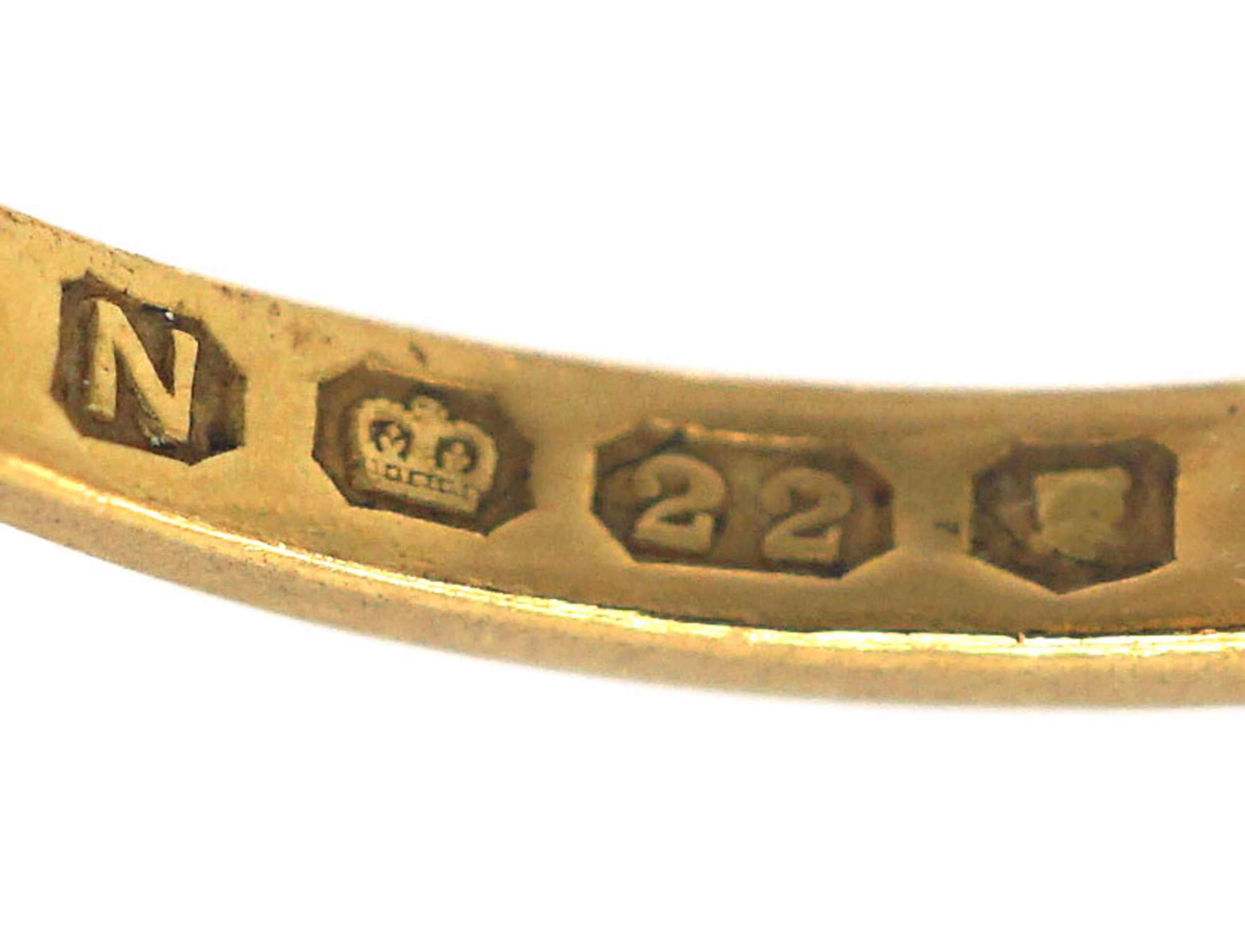 22ct Gold & Platinum Diamond Solitaire Ring with Diamond Set Shoulders ...