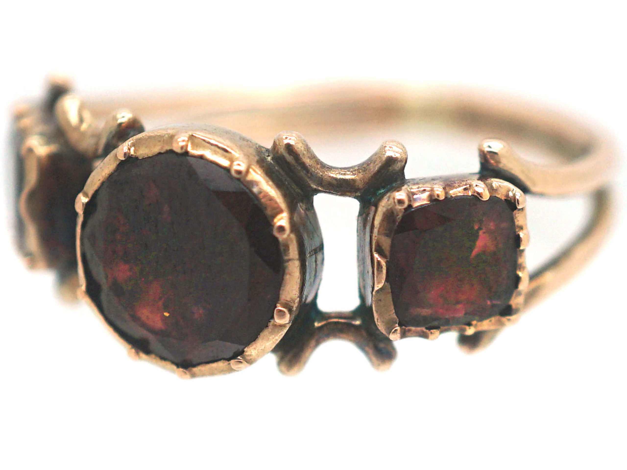 Georgian 9ct Gold Flat Cut Almandine Garnet Ring (409P) | The Antique ...