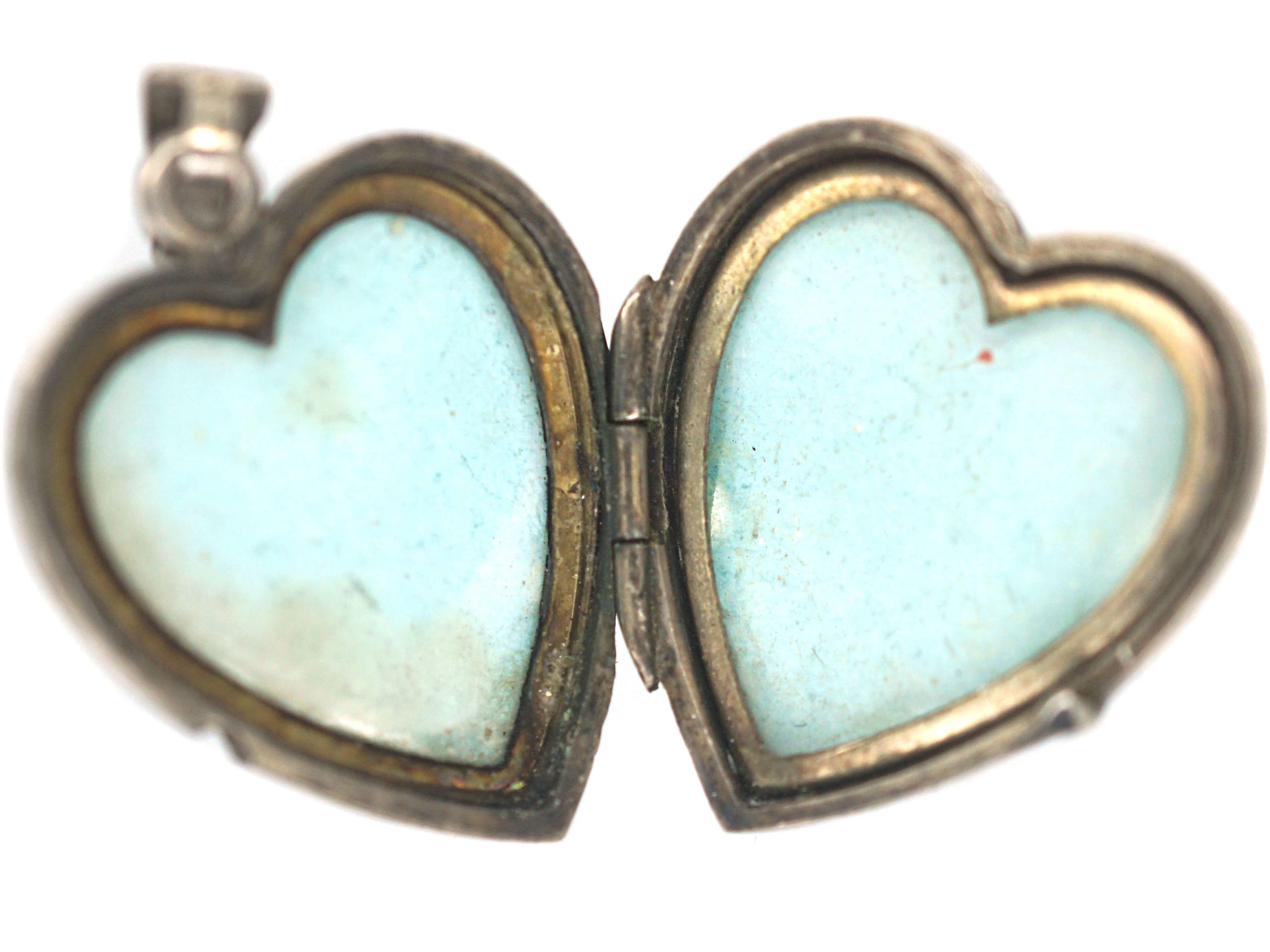 1970s Silver Heart Shaped Locket (880P) | The Antique Jewellery Company