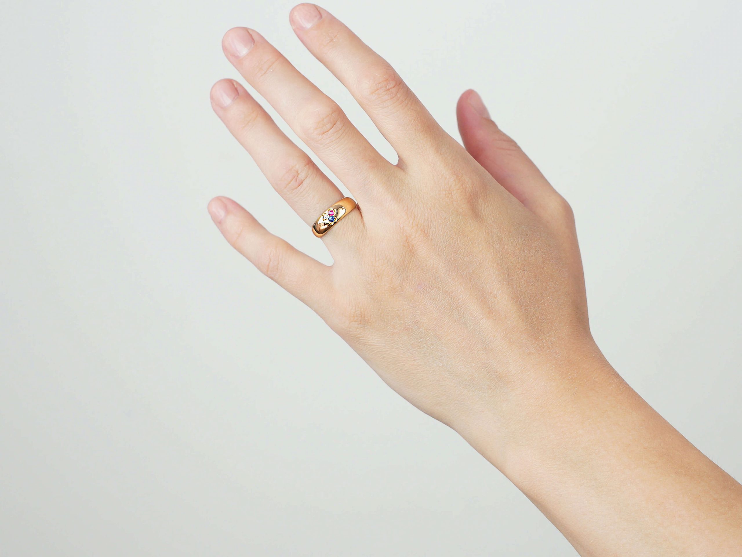 Edwardian 18ct Gold Three Leaf Clover Ring set with a Sapphire, Ruby ...