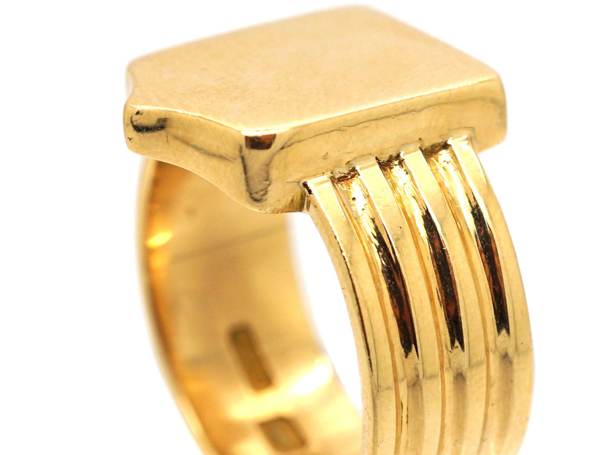 Edwardian 18ct Gold Shield Shape Signet Ring (31S) | The Antique ...