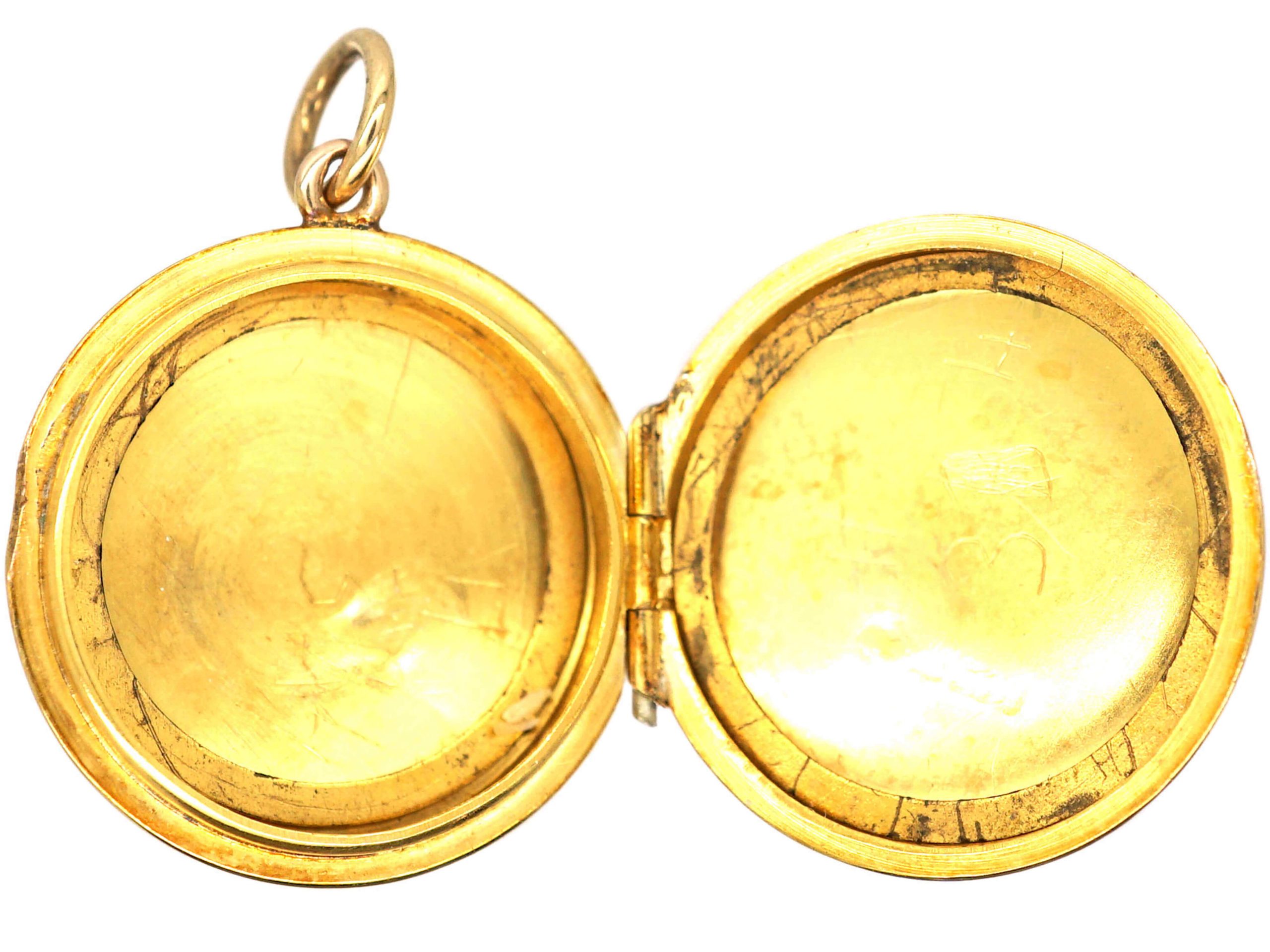 Edwardian 9ct Gold Small Round Locket with Engraved Leaf Motif (153T ...