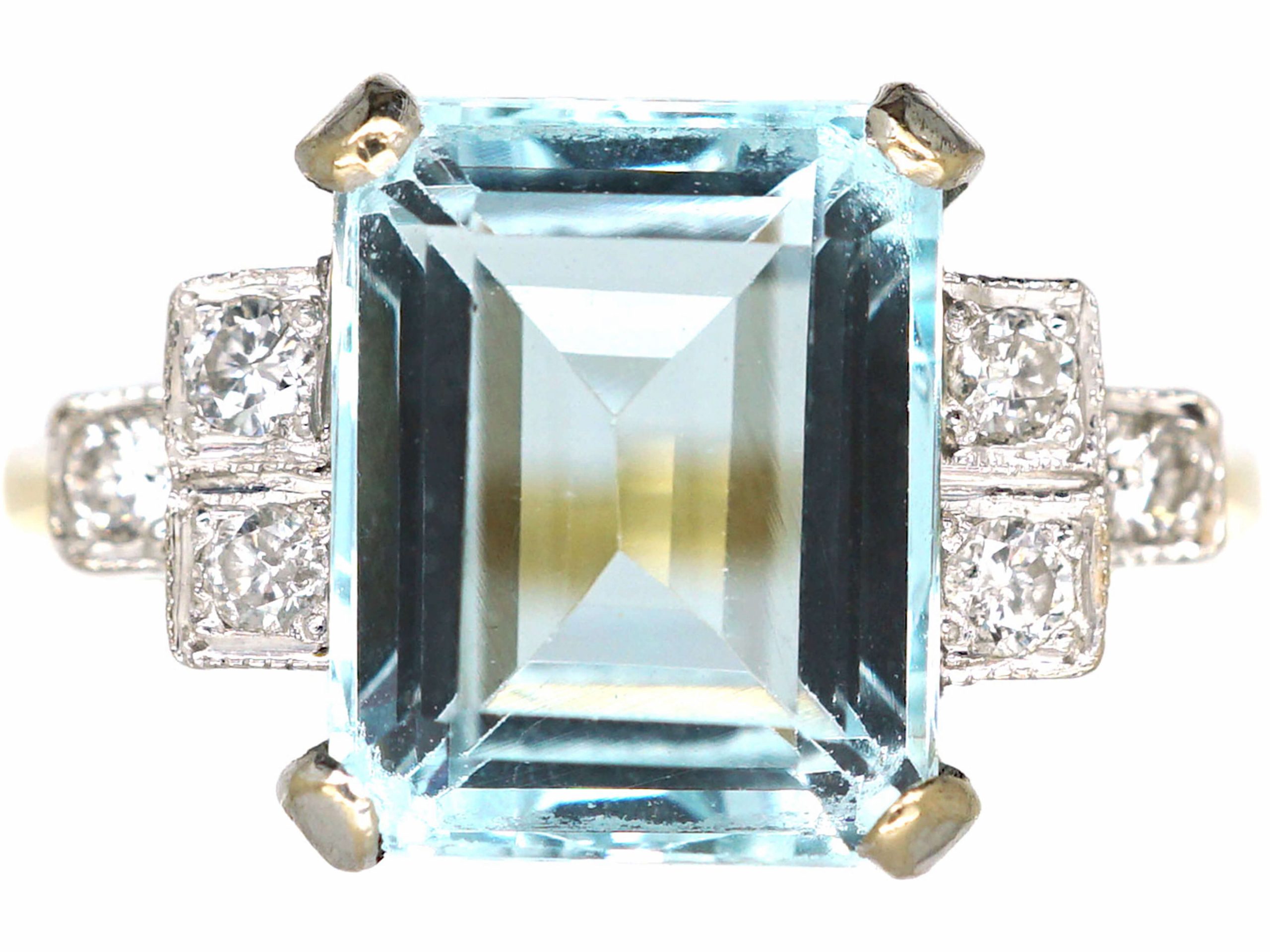 18ct Gold, Rectangular Cut Aquamarine & Diamond Ring (184T) | The ...