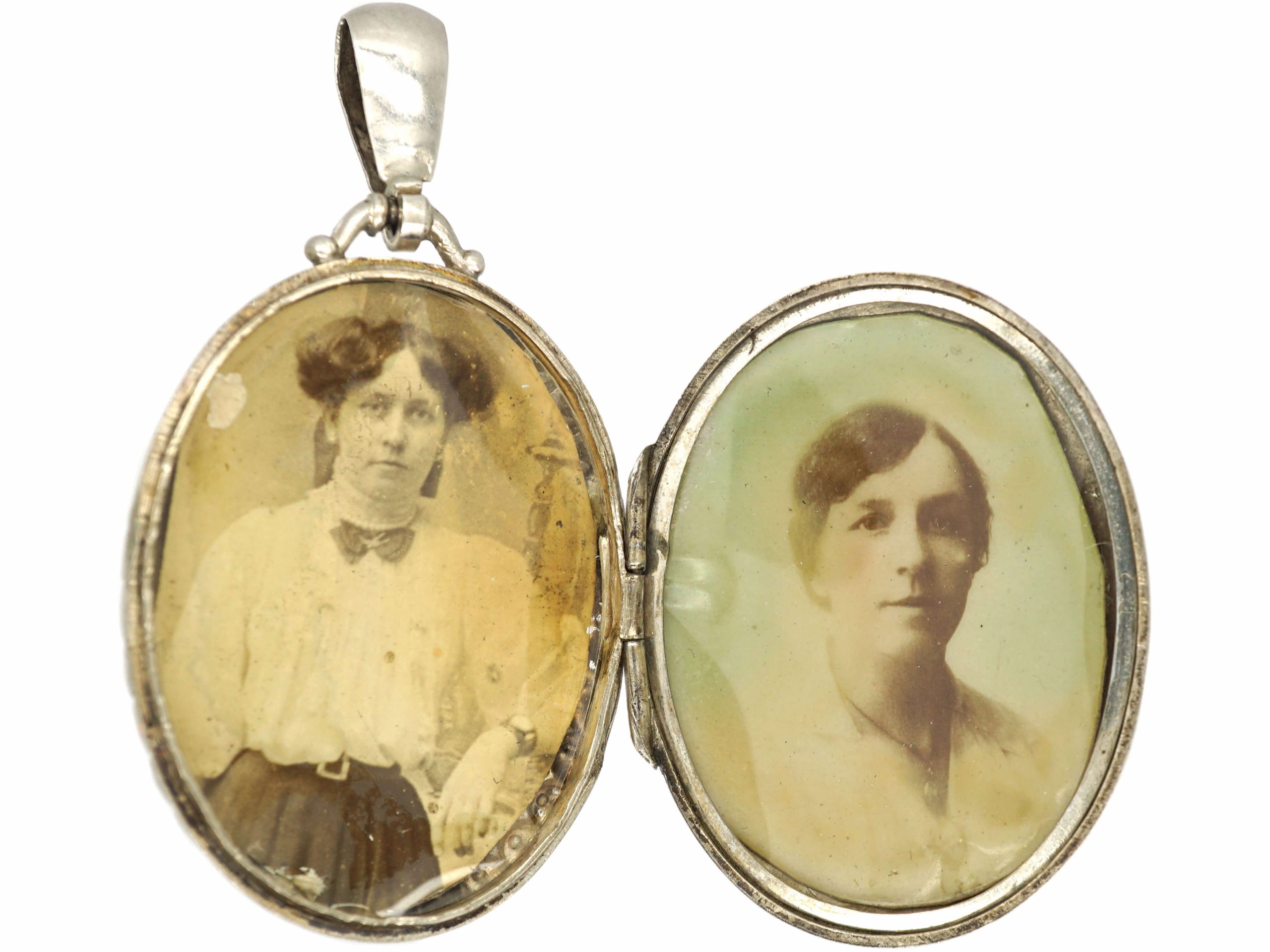 Victorian Oval Silver Locket with Swallow Motif (423T) | The Antique ...