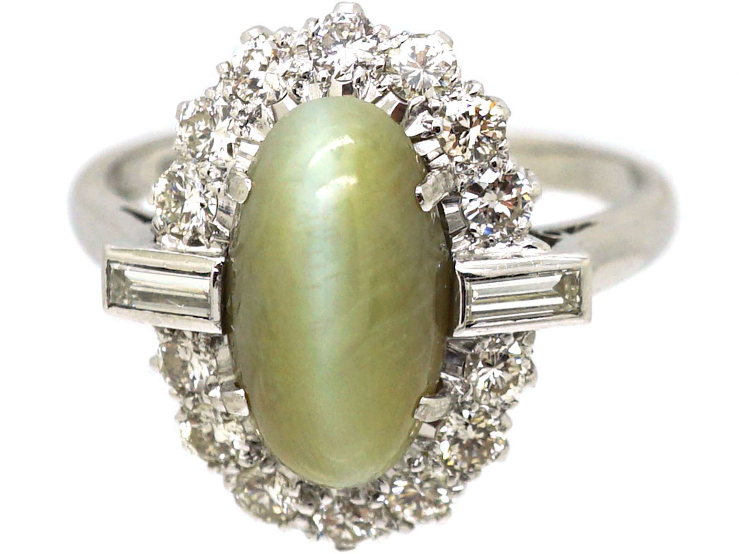 18ct White Gold & Platinum, Diamond & Cat's Eye Chrysoberyl Ring (401T ...