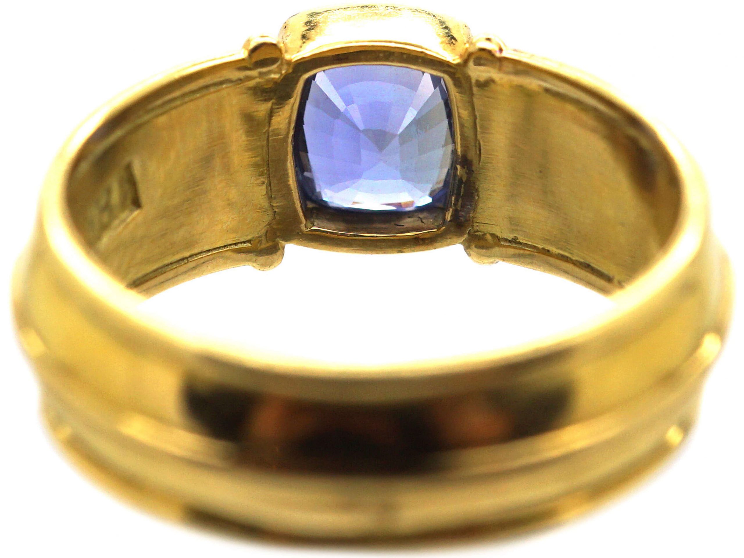 18ct Gold & Sapphire Ring with Raised Gold Motifs & Small Diamonds (81U ...