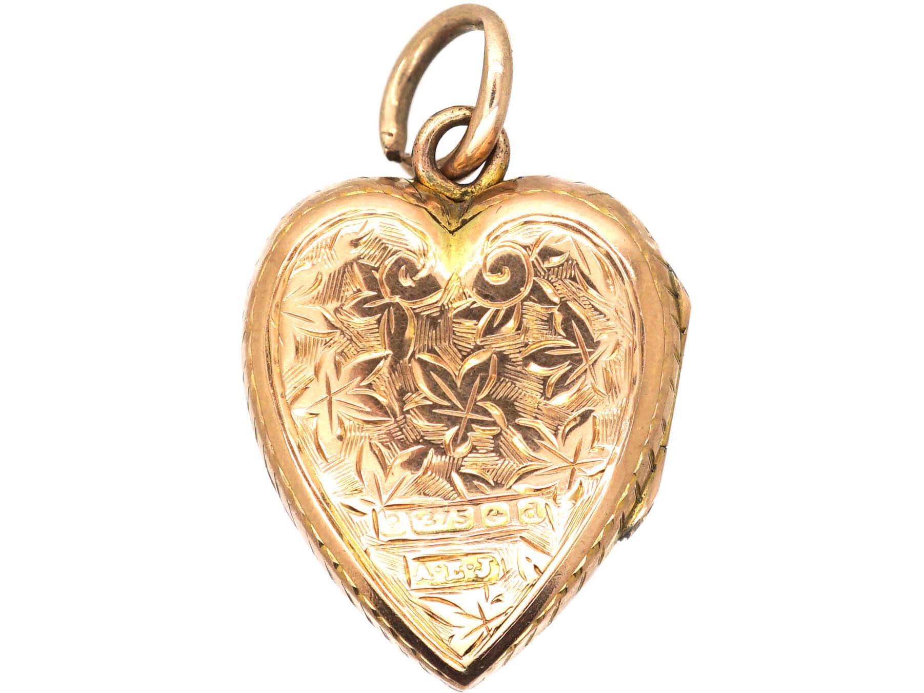 Edwardian 9ct Gold Heart Shaped Locket Engraved with Ivy Leaves (203U ...