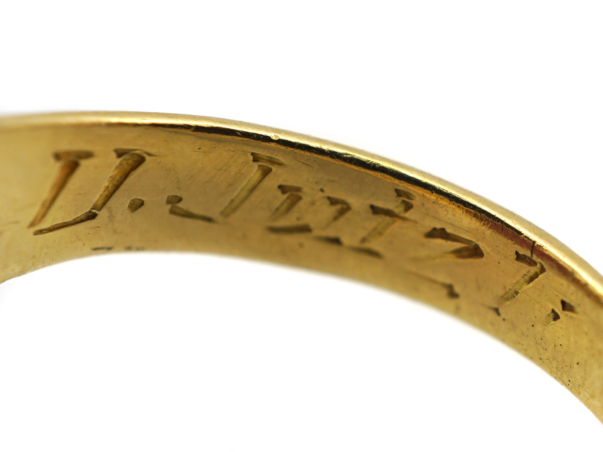 Early 20th Century 18ct Gold Signet Ring set with a Pink Tourmaline ...