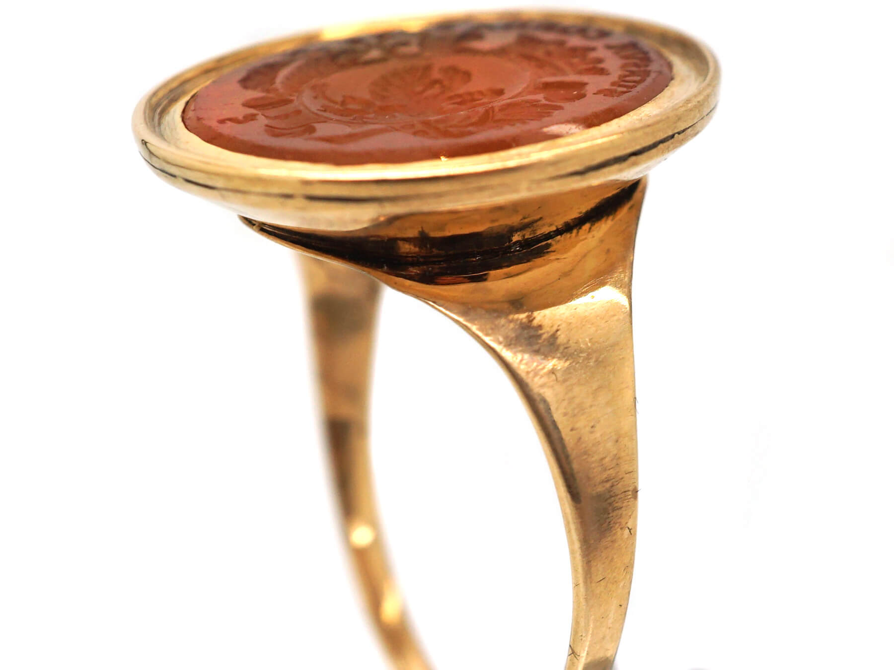 Georgian 15ct Gold Signet Ring with Carnelian Intaglio of a Crest with ...
