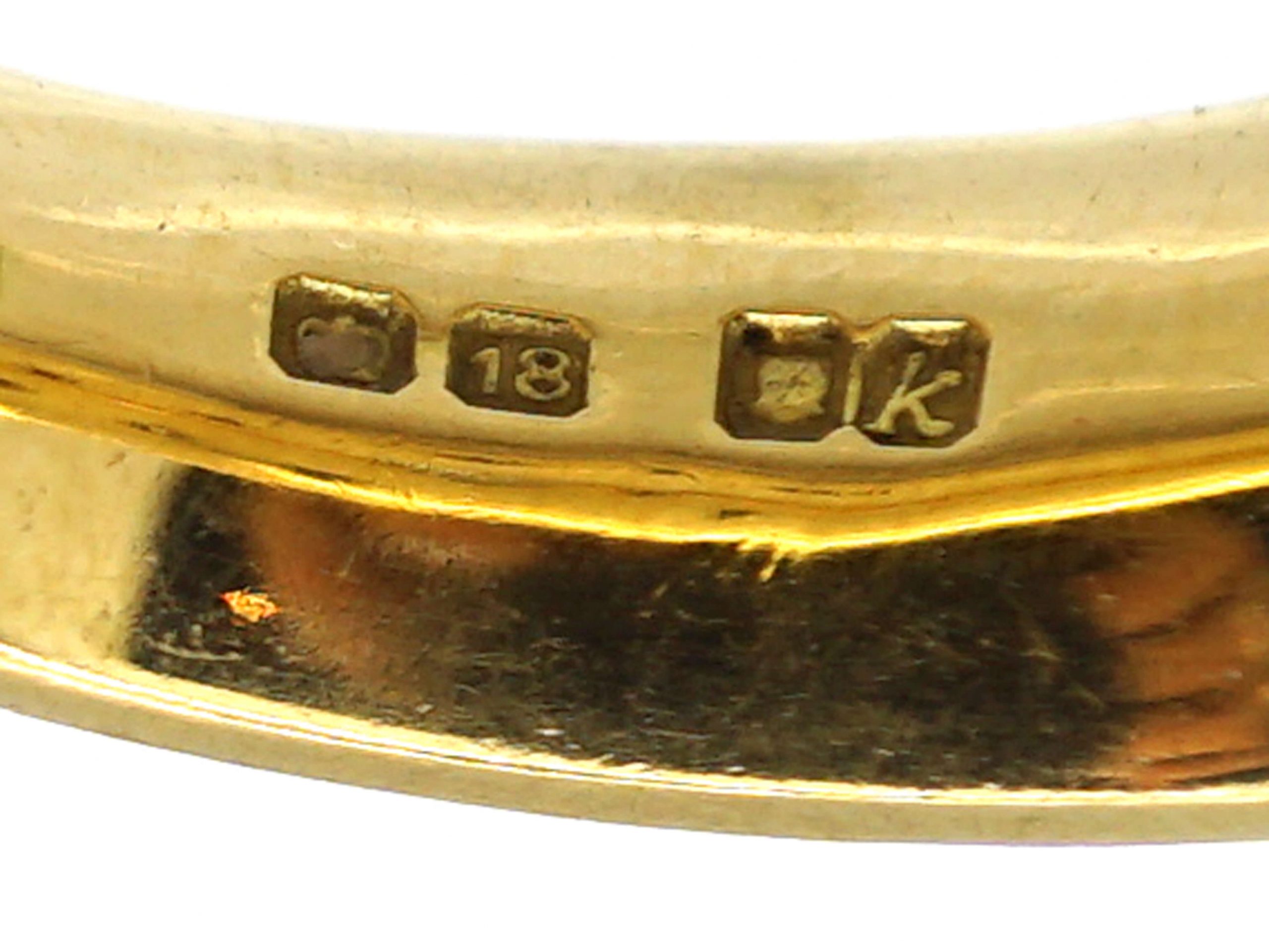 18ct Gold & Diamond Ring by Gilian Packard in the Original Case (805U ...