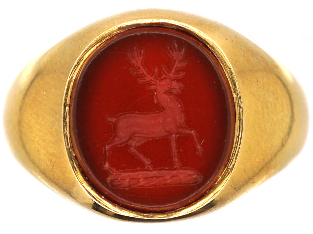 18ct Gold Ring set with a Carnelian with Intaglio of a Stag (165X ...