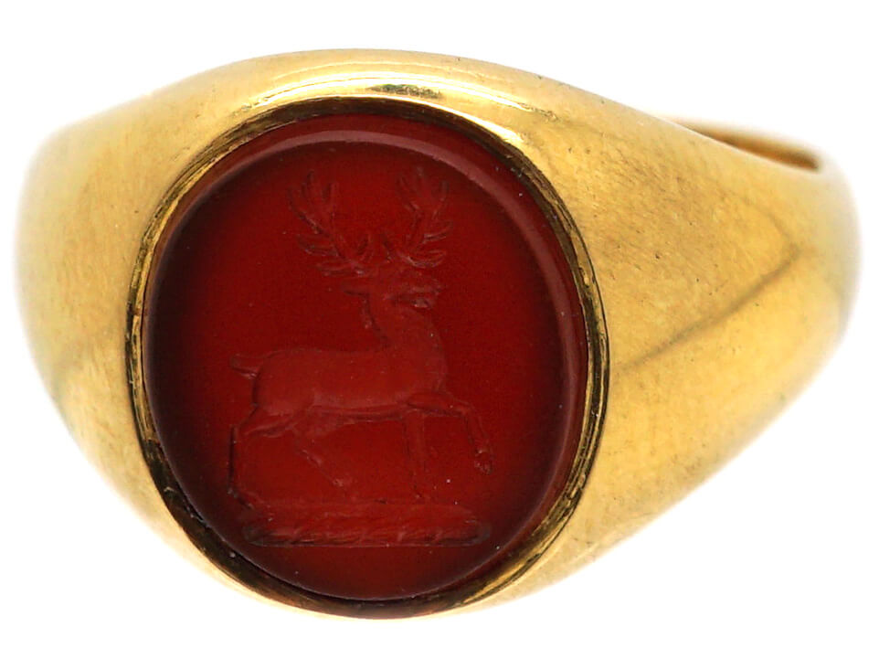 18ct Gold Ring set with a Carnelian with Intaglio of a Stag (165X ...