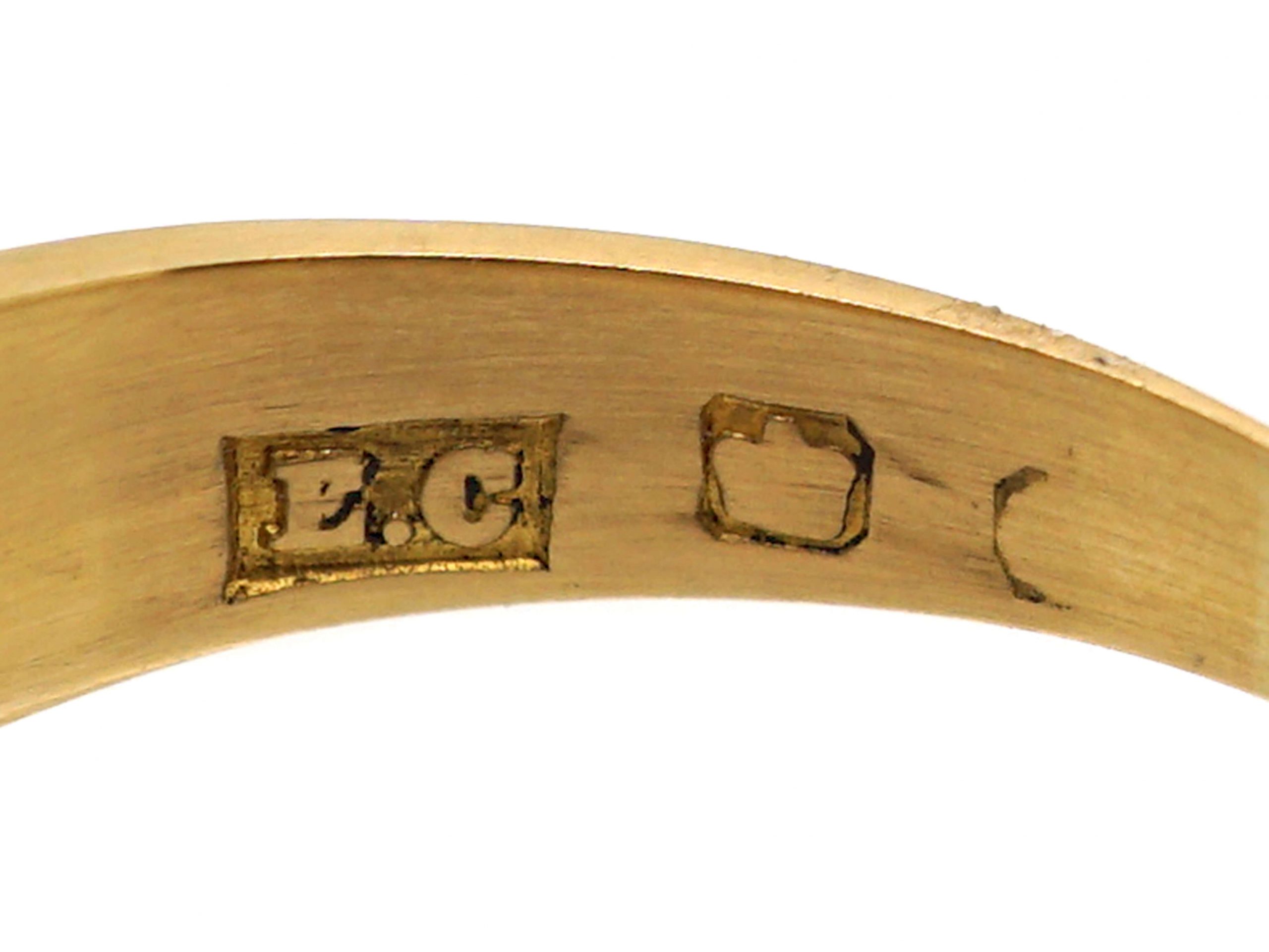 Edwardian 18ct Gold Boat Shaped Ring set with Five Diamonds (180X ...