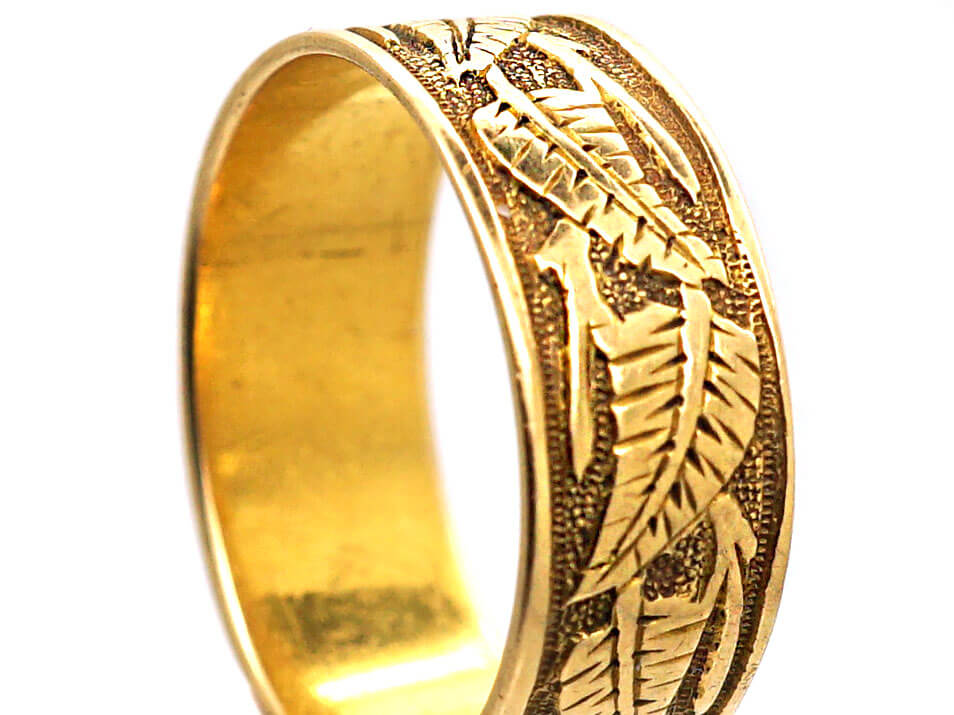 Victorian 18ct Gold Wedding Ring with Fern Detail (810X) | The Antique ...