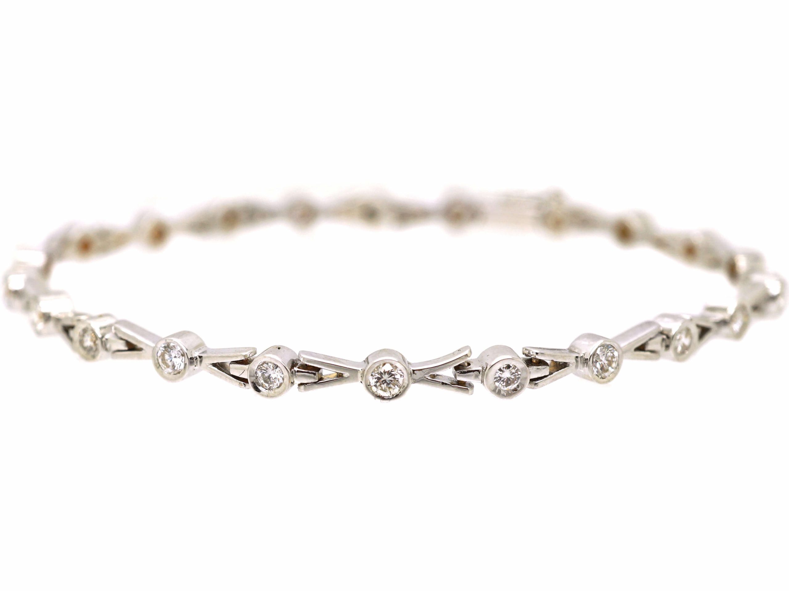18ct White Gold Line Bracelet set with Diamonds (85Y) | The Antique ...
