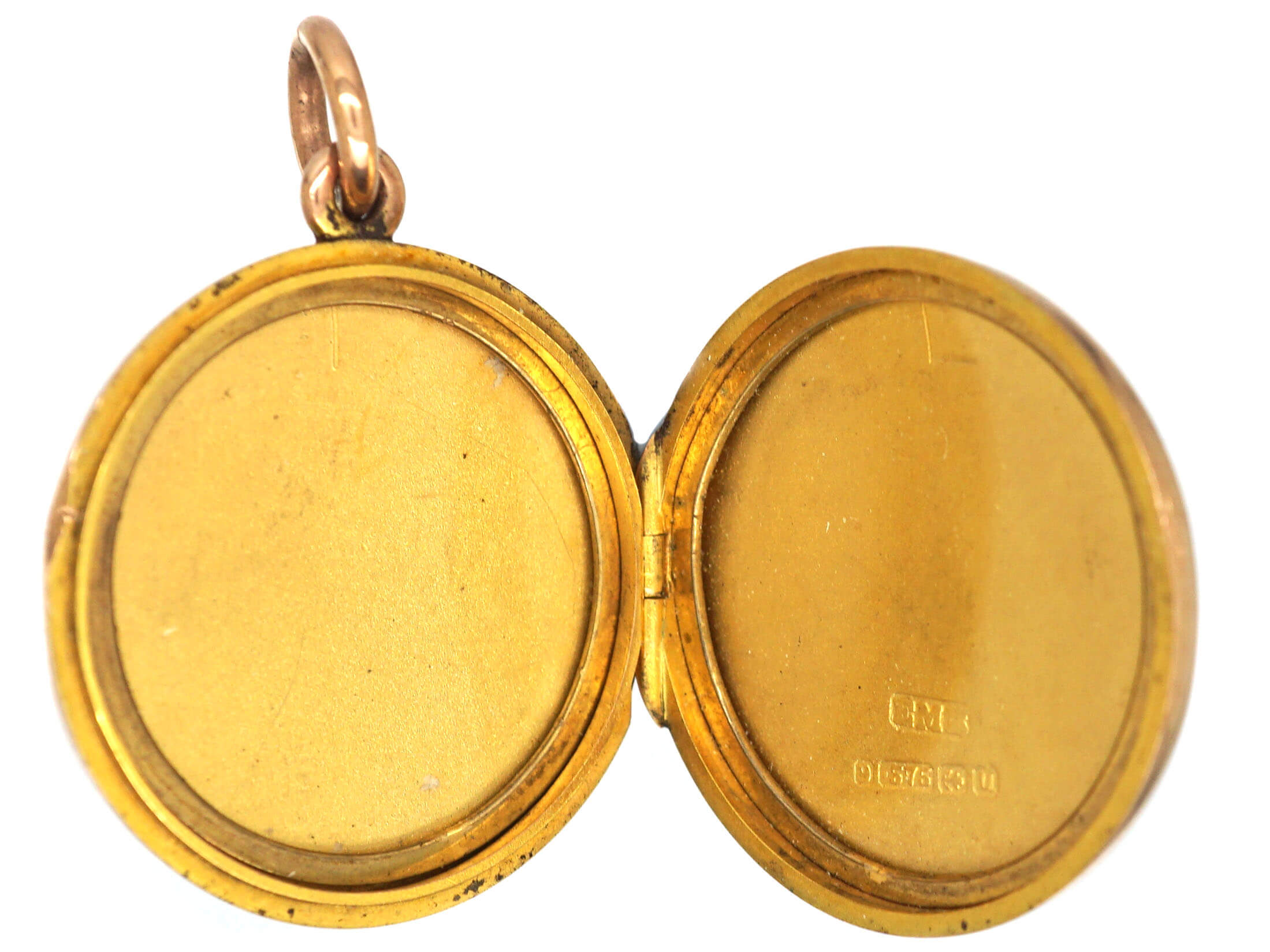 Edwardian 9ct Gold Round Locket (119Y) | The Antique Jewellery Company