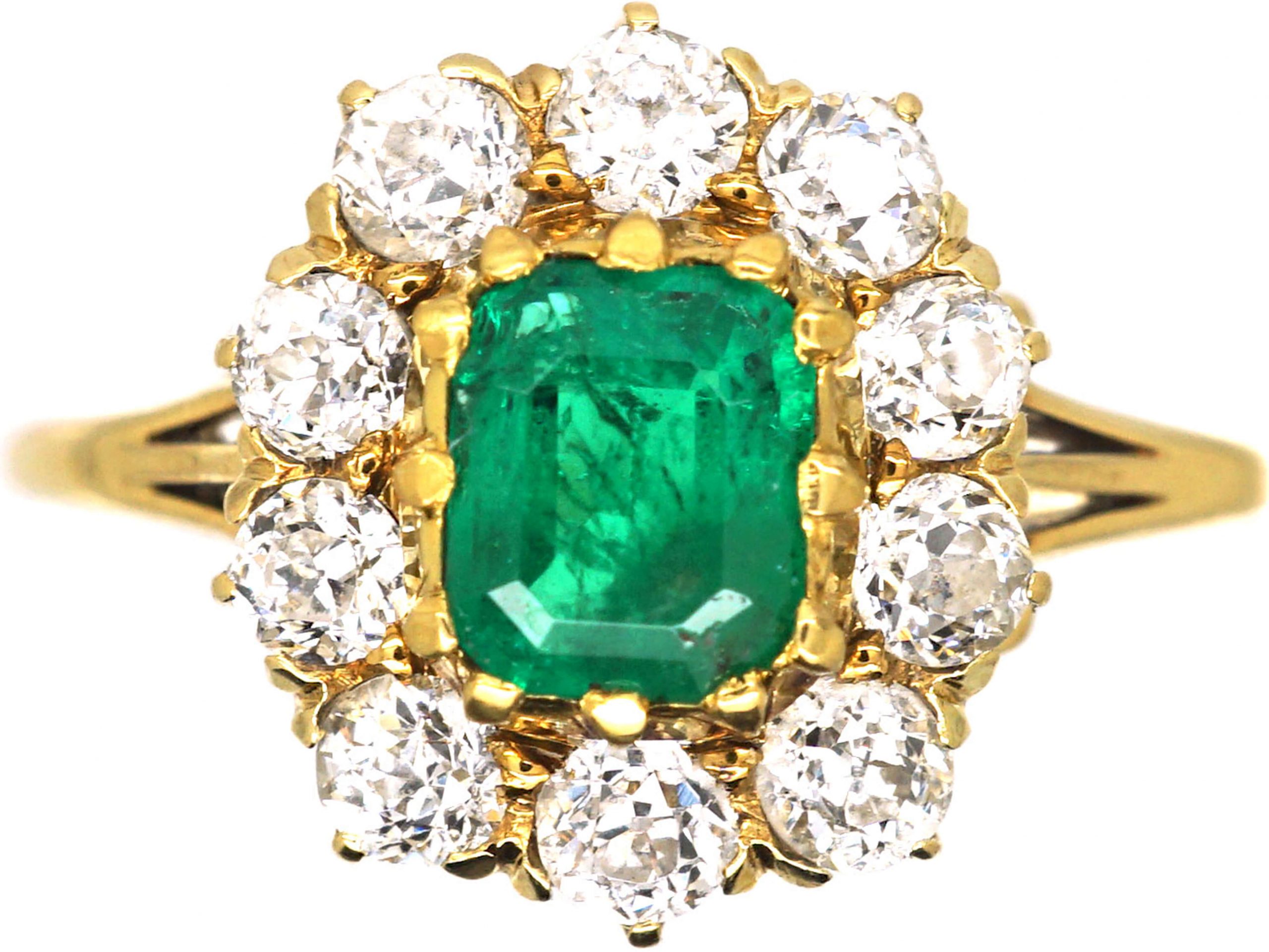 Early 20th Century 18ct Gold, Emerald & Diamond Cluster Ring (221Y ...