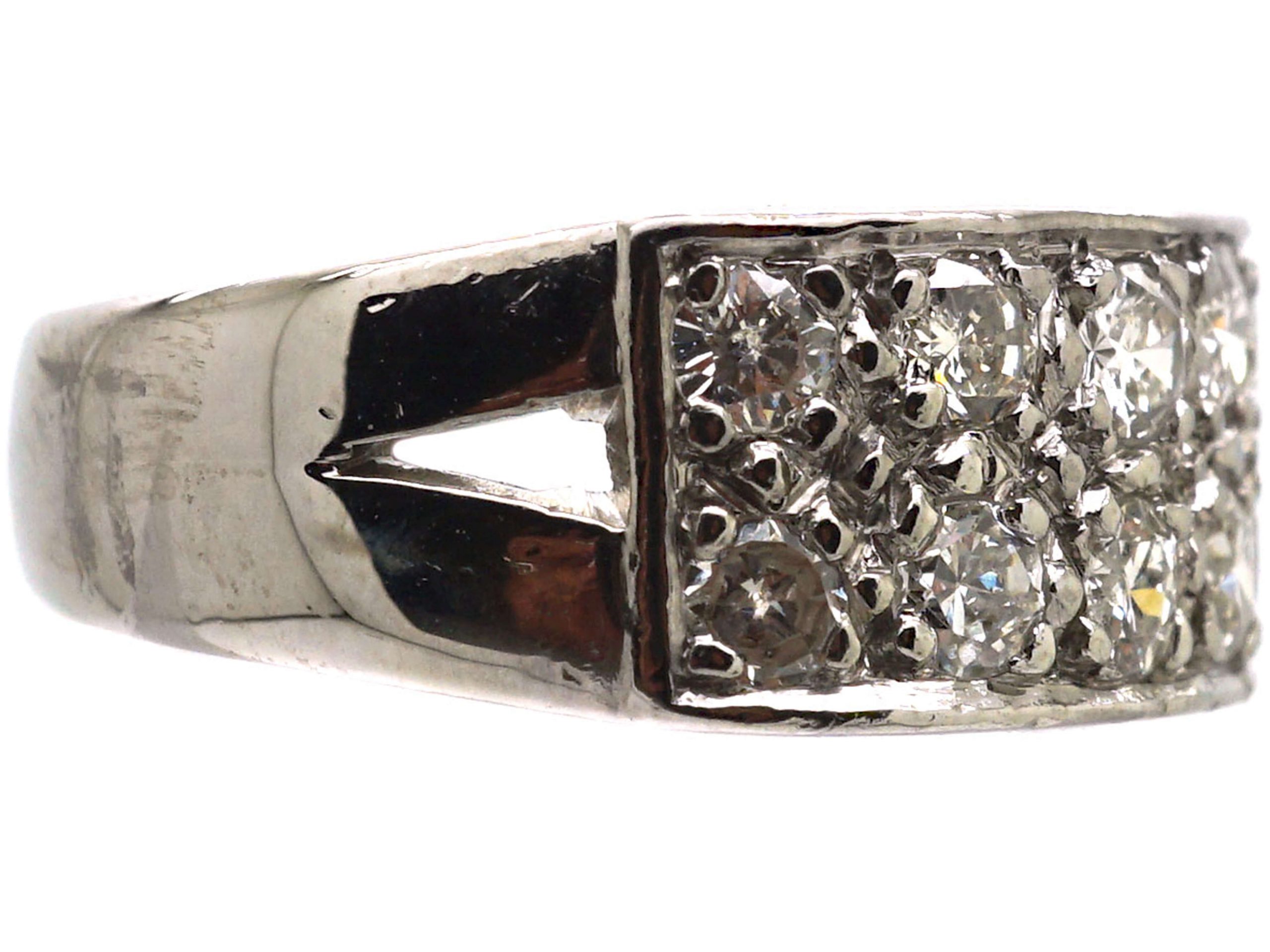 18ct White Gold Ring by Charles Green & Sons set with Diamonds (335Y ...