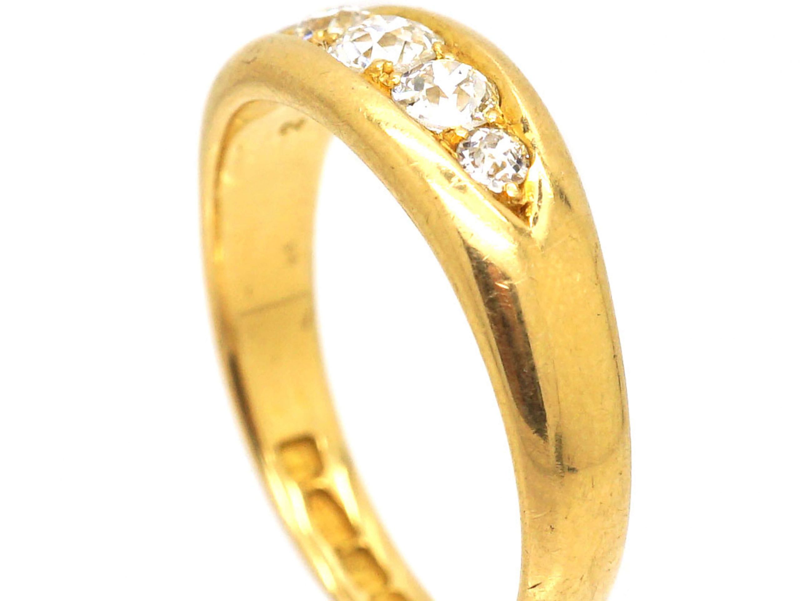 Victorian 18ct Gold Boat Shaped Ring set with Five Diamonds (464Y ...