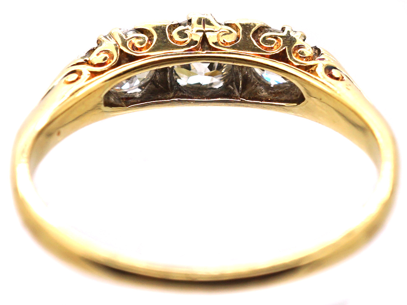 Edwardian 18ct Gold Carved Half Hoop Three Stone Diamond Ring (482Y ...
