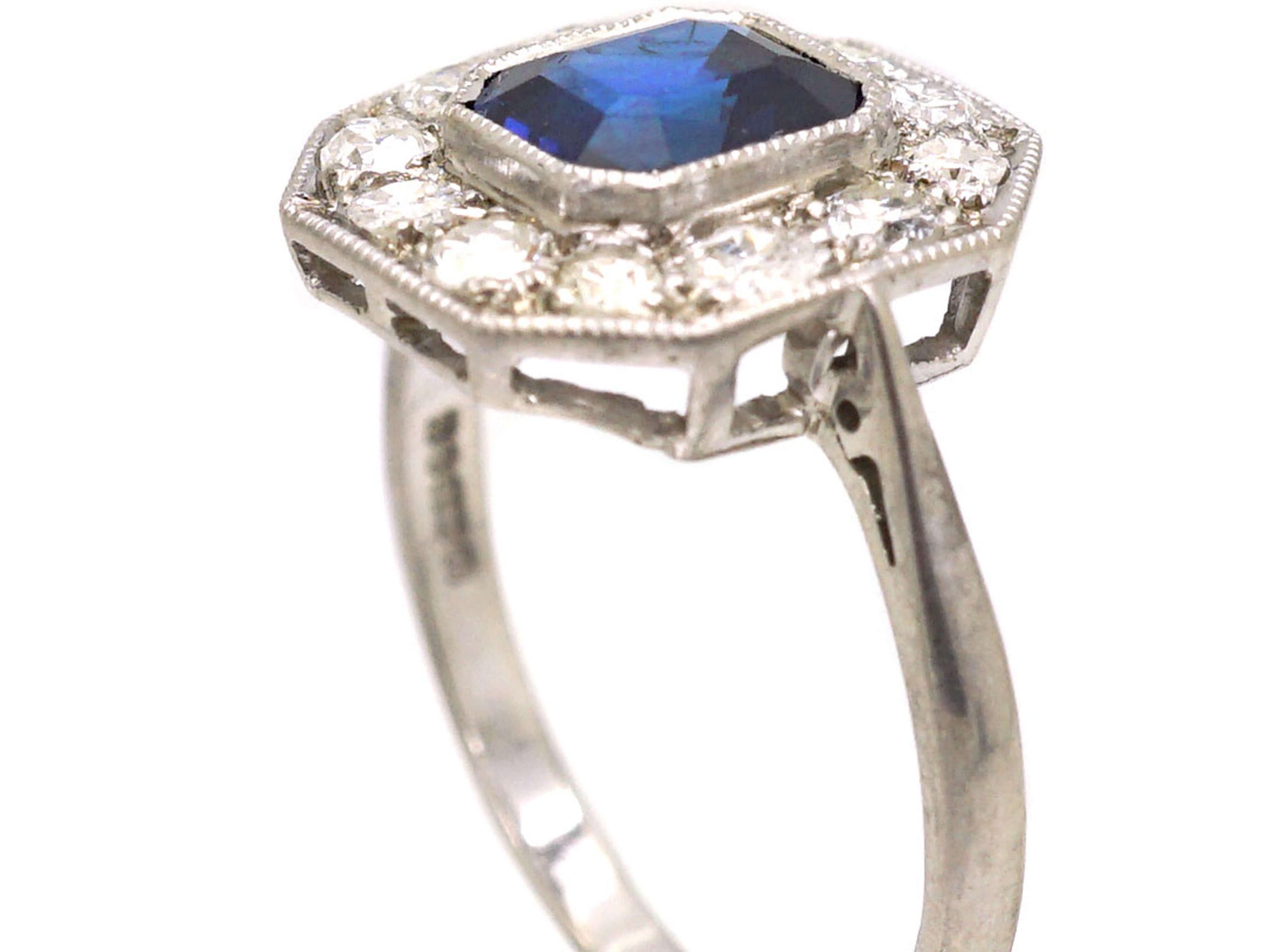 18ct White Gold Octagonal Cluster Ring set with a Sapphire & Diamonds ...